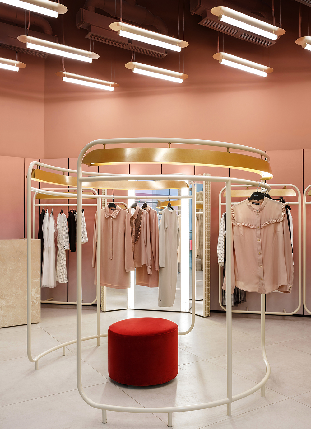 YINJISPACE - ARCH(E)TYPE x Terekhov Girl